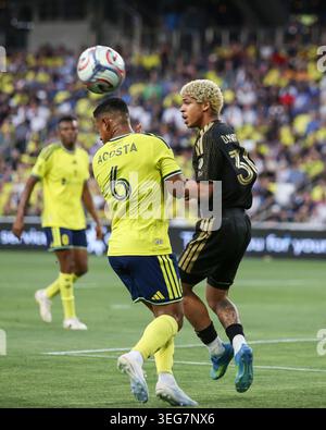 LAFC Forward David Martinez (30) defends the ball against Seattle ...
