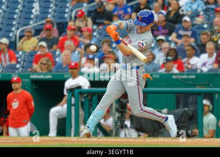 New York Mets' A.J. Ewing bats during the first inning of a baseball ...