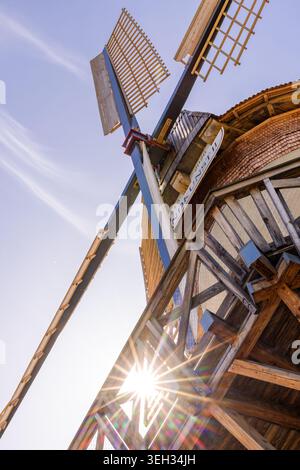 25 May 2026, Hesse, Bad Nauheim: The windmill tower "An der langen Wand ...