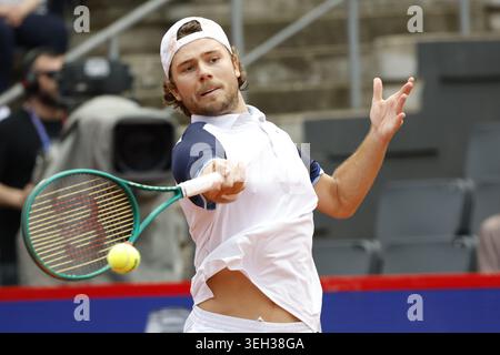 22 May 2026, Hamburg: Tennis: ATP Tour - Hamburg, Men, Singles ...