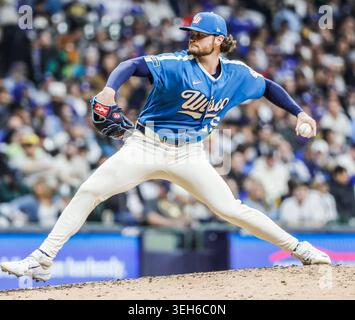 Milwaukee Brewers pitcher Shane Drohan throws during the second inning ...