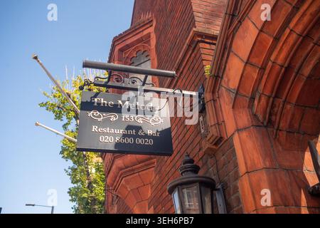 LONDON - APRIL 1, 2026: HAMMERSMITH ROAD – Work.Life co working office ...