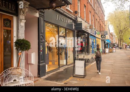 LONDON - APRIL 15, 2026: CHISWICK HIGH ROAD W4 – Waterstones bookshop ...