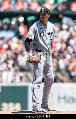 Chicago White Sox pitcher Bryan Hudson throws against the New York ...