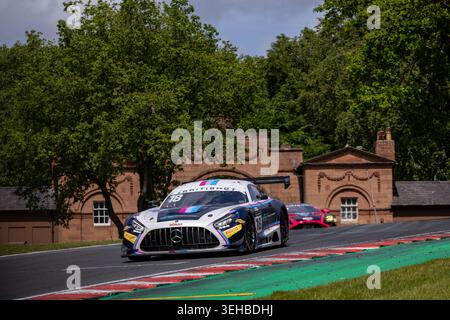 18 TSE Kevin, GREEN Ben, 2 Seas Motorsport, Mercedes-AMG GT3 Evo ...