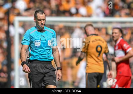 Referee Jared Gillett during the Sky Bet Championship Play Off Final ...