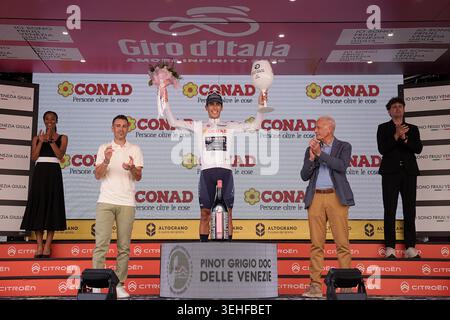 Afonso Eulálio Bahrain Victorious White Jersey during Stage 15 of the ...