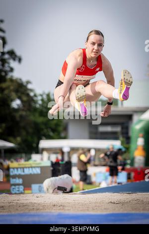 REHLINGEN , GERMANY - MAY 24: Imke Daalmann (GER/TSV Bayer o4 ...