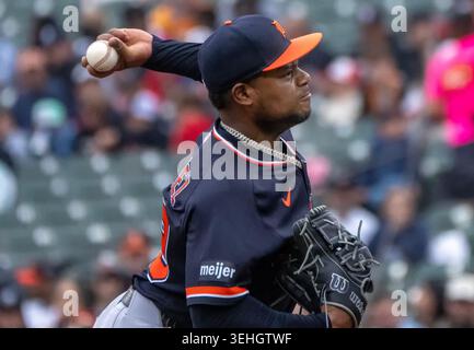 Detroit Tigers starting pitcher Framber Valdez throws against the ...