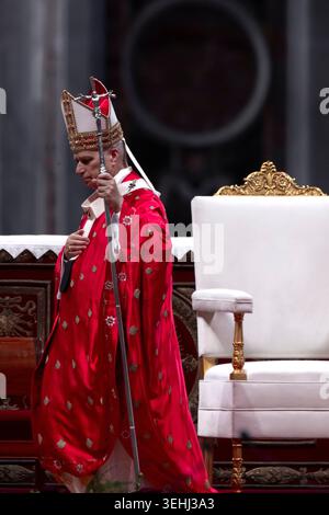 Pope Leo XIV leaves at the end of a Mass for the Solemnity of Pentecost ...