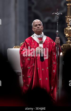 Pope Leo XIV celebrates a Mass for the Solemnity of Pentecost in ST ...