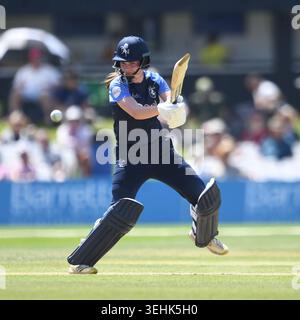 Canterbury, England. 25th May 2026. Isabella James during the Vitality ...