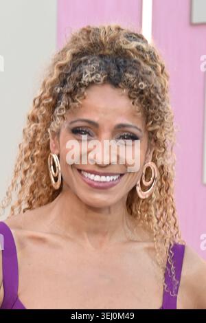 LOS ANGELES - MAY 26: Michelle Hurd at the Office Romance Premiere at ...