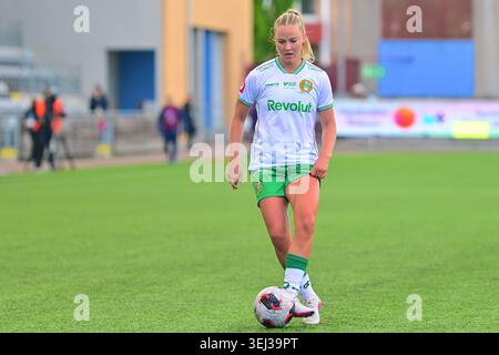 Tunavallen ESKILSTUNA, SWEDEN - MAY 27: Alice Carlsson of Hammarby IF ...