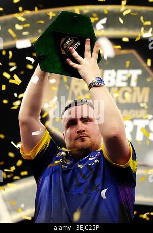 Luke Littler reacts after winning the 2026 BetMGM Premier League Darts ...