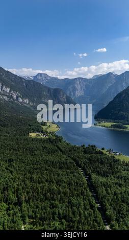 Der Hallstätter See im Oberösterreichischen Salzkammergut am 25.05.2026 ...