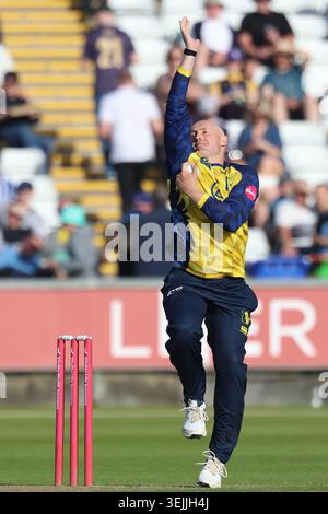 Callum Parkinson of Durham during the Vitality T20 Blast match between ...