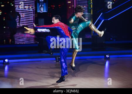 Milano with Marta Arndt in the final of the 19th season of RTL's dance ...