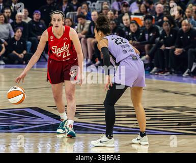 Indiana Fever guard Caitlin Clark (22) defends Atlanta Dream guard ...