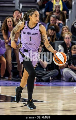 May 28 2026 Golden State guard Kaitlyn Chen (2) sets the play during ...