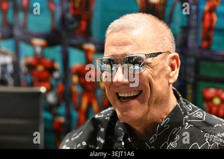 Bob Layton, an American comic book artist, posing photo with a lady at ...
