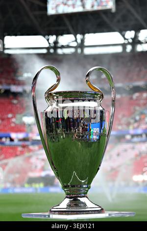Budapest, Hungary, 30th May 2026. Gabriel of Arsenal hits his penalty ...