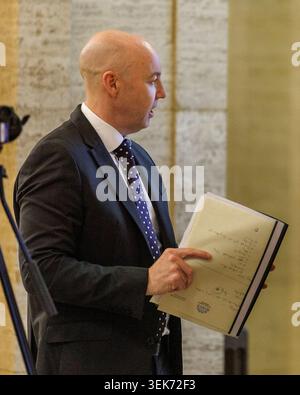 UUP leader Jon Burrows MLA speaking to the media in the Great Hall of ...