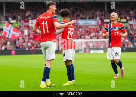 Oslo 20260601. Julian Ryerson and Oscar Bobb on the left during the ...
