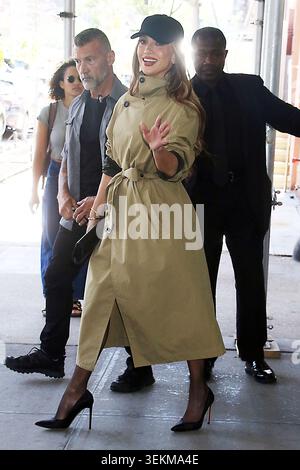 New York June 02, 2026 Amy Sedaris, attend Netflix's Office Romance ...