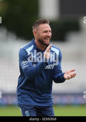 England head coach Brendon McCullum and coach Sarah Taylor during a ...