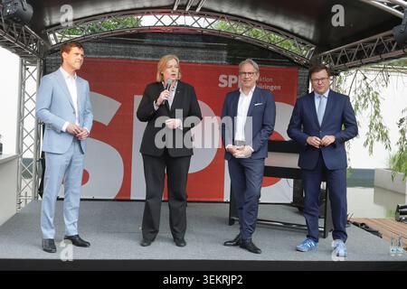 Carsten Schneider, Federal Environment Minister, with Georg Maier ...