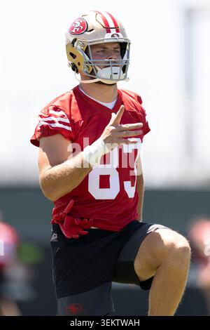 San Francisco 49ers' Hayden Rucci (83) during NFL football practice ...