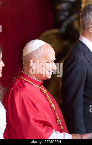 His Holiness Pope Leo XIV attends the usual Wednesday general audience ...
