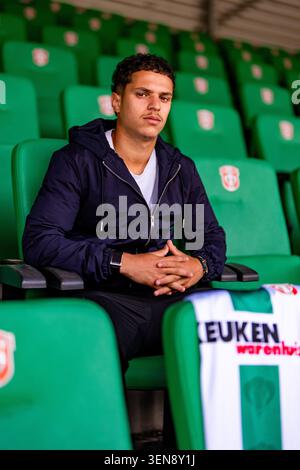 Dordrecht - Ayoub Ouarghi of FC Dordrecht during the portrait and ...