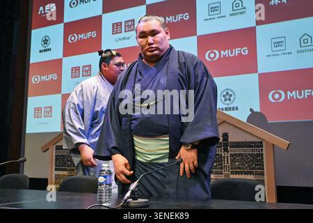 Paris, France. 11th June, 2026. Onosato Daiki poses for a photo after a ...
