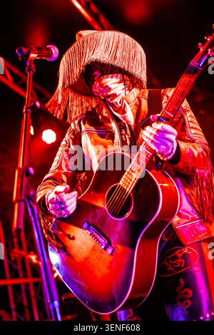 Milan Italy. 10th jun 2026. The American singer-songwriter William ...