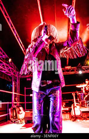 Milan Italy. 10th jun 2026. The American singer-songwriter William ...