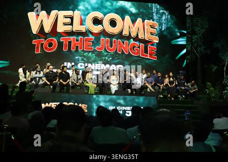 MUMBAI, INDIA - JUNE 11: All cast attend the trailer launch of movie ...
