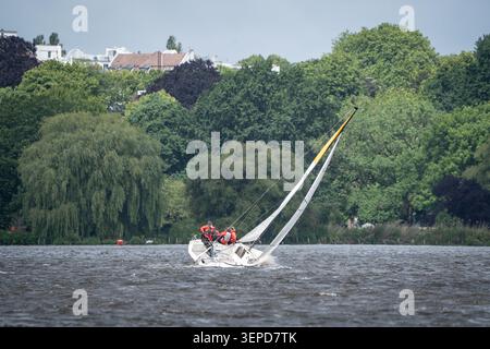 Team Garda Girls on boat 17 in race 20 Stock Photo - Alamy