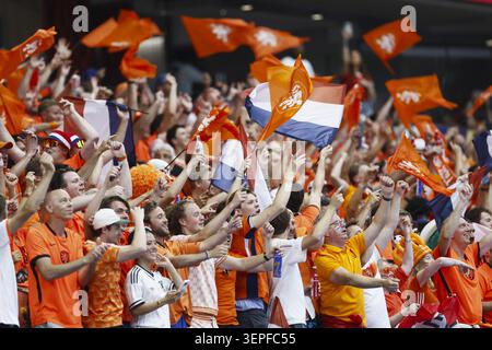 DALLAS - supporters of Team USA during the 2026 World Cup at AT&T ...