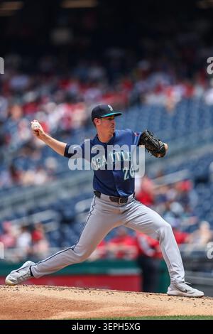 Seattle Mariners pitcher Emerson Hancock (26) in action during a ...