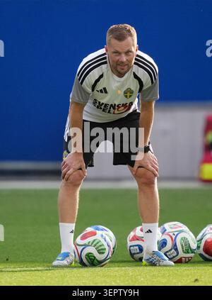 Sweden coach Seb Larsson during a training session at Dallas Stadium ...