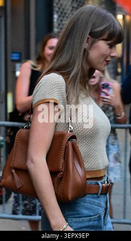 New York, Vereinigte Staaten. 16th June, 2026. American singer ...