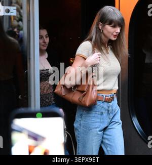New York, Vereinigte Staaten. 16th June, 2026. American singer ...