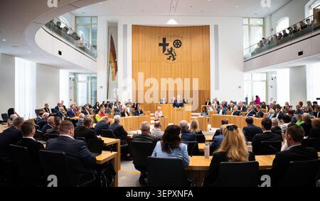 Mainz, Germany. 16th June, 2026. Gordon Schnieder (CDU), Minister ...