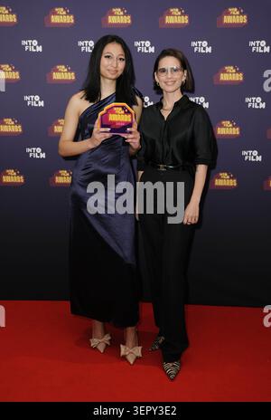 Winner of the Audience Choice Award (left) with Hayley Atwell, at the ...