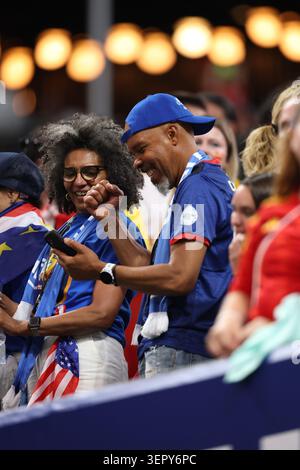 Cape Veerde fans celebrate after the FIFA World Cup Group H match ...