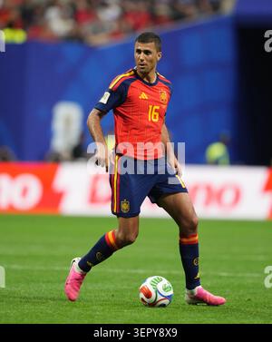 Atlanta, Aarhus, USA. 15th June, 2026. AYMERIC LAPORTE from Spain ...