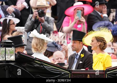 (left to right) The Duke and Duchess of Richmond and Gordon and the ...