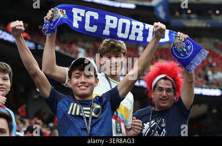 Houston, USA. 17th June, 2026. Arthur Masuaku (L) of the Democratic ...